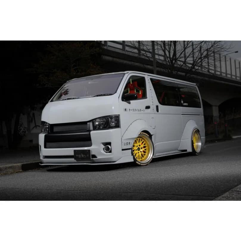 MODELO ESCALA 1/43 Toyota Hiace Widebody Grey - TARMACWORKS - Juguetes ...