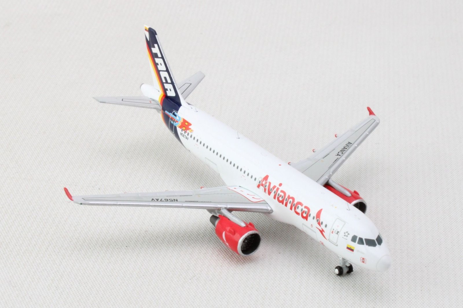 MODELO GEMINI AVIANCA A320 1/400 TACA RETRO REG#N567AV - Juguetes ...